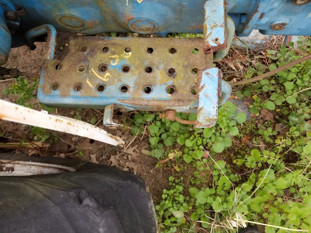 USED FORD 1600 RIGHT HAND STEP - $100 - Gulf South Equipment Sales