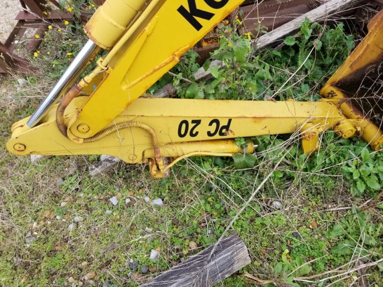 KOMATSU PC20-2 BUCKET CYLINDER - Gulf South Equipment Sales
