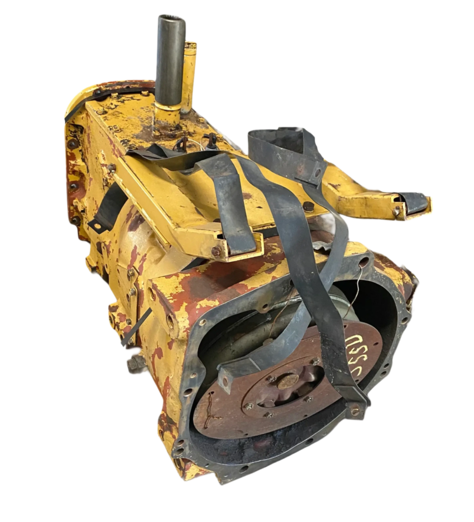555C 555D BACKHOE 2WD TRANSMISSION, COMPLETE NEED CASTING NUMBER - Gulf ...